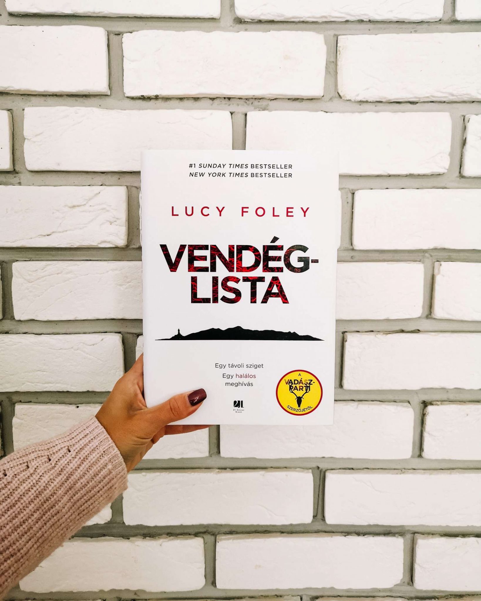 Lucy Foley: Vendéglista